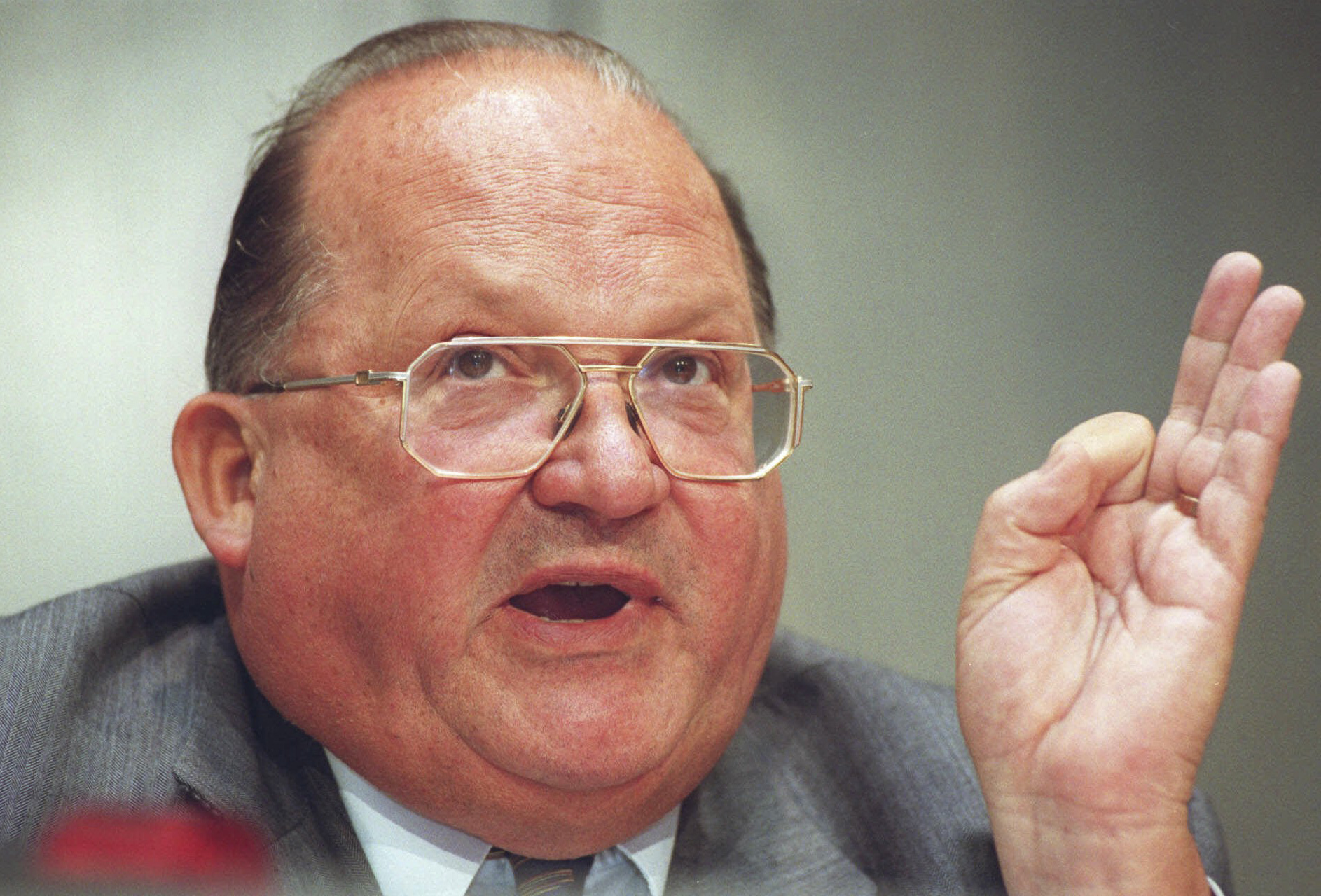 Jean-Luc Dehaene, Who Led Belgium Into Euro Region, Dies at 73 - Bloomberg