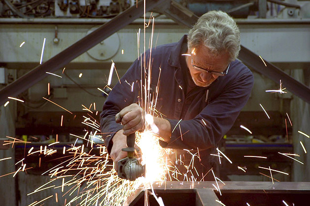 American Made Movie Builds Hope for Manufacturing at Home - Bloomberg