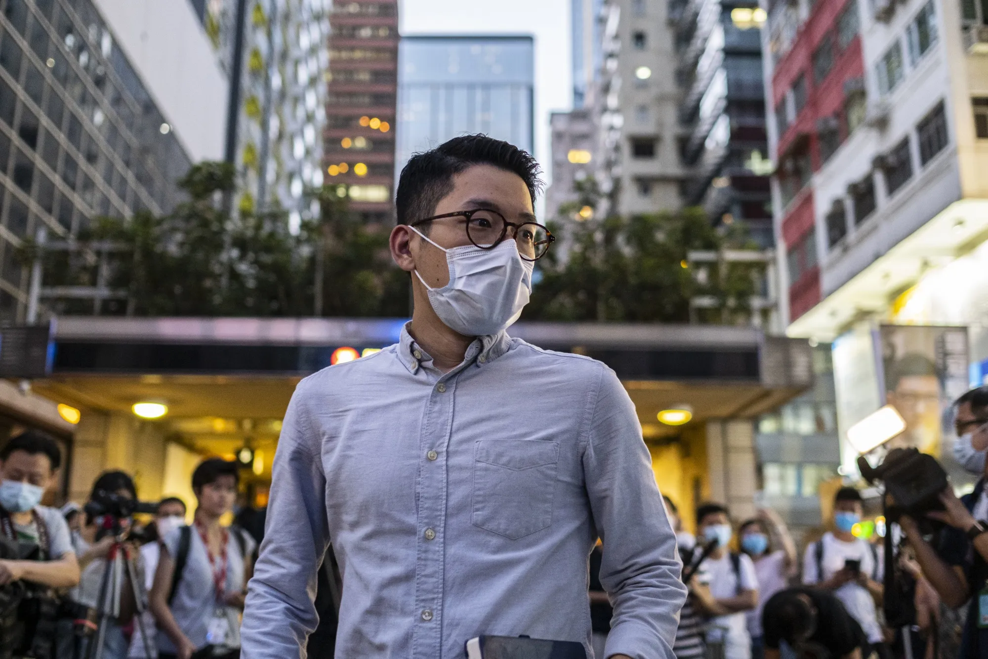 Nathan Law, Pro-Democracy Hong Kong Activist, Given Asylum in U.K ...