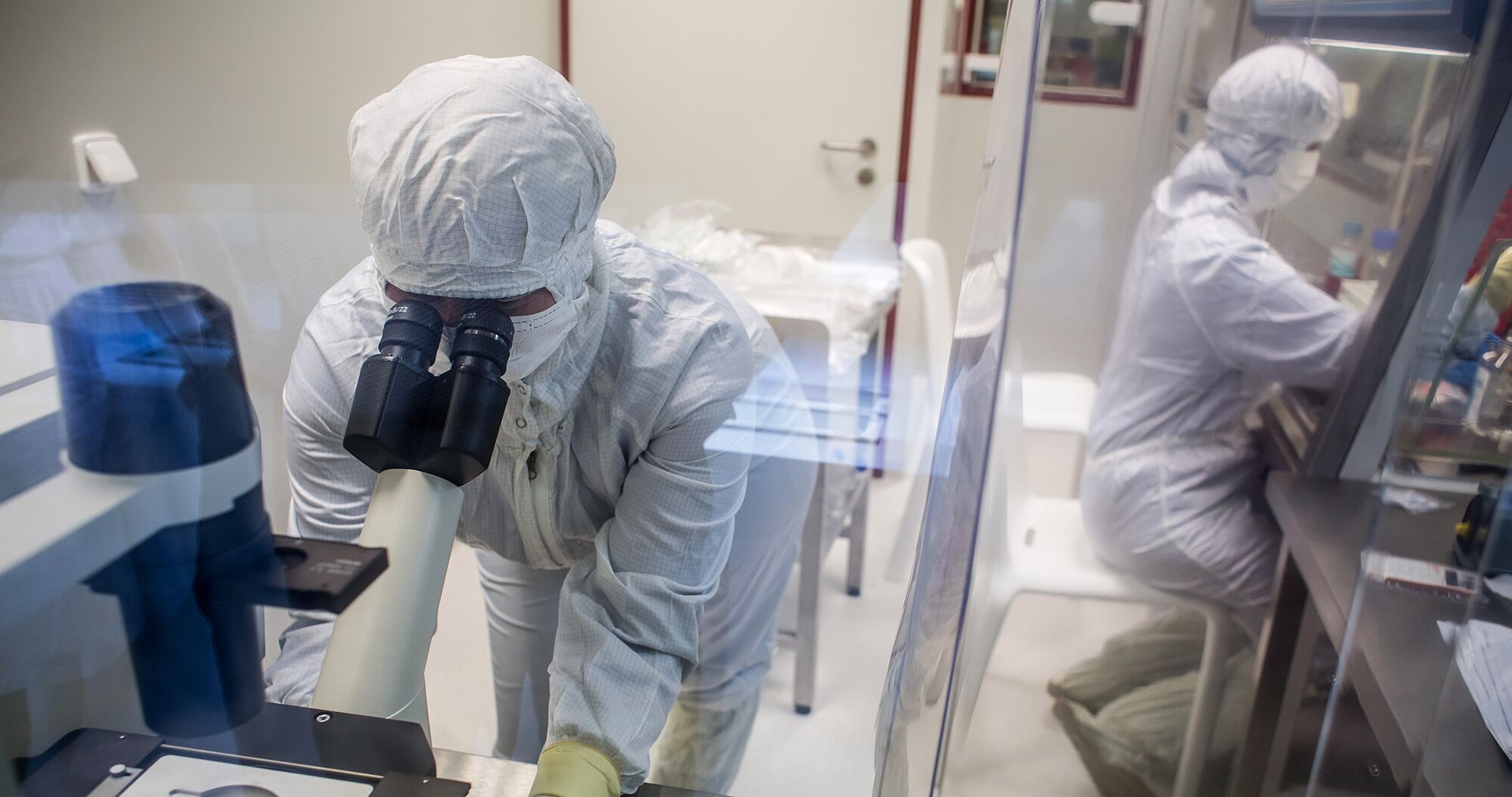 UK Plugs EU Science Gap With £484 Million Research Funding - Bloomberg