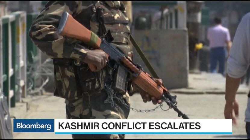 India Says It Hit Pakistan Terror Camps After Attack on Army - Bloomberg