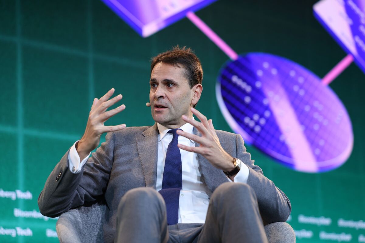 ASML CEO Says Migration Is Key to Success and ‘Has to Continue’ - Bloomberg