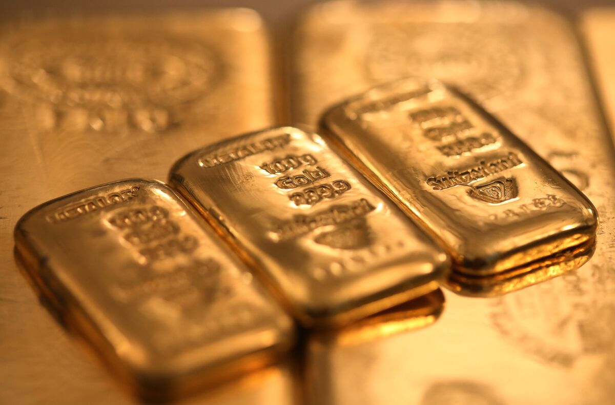 Gold Refiner Stops Taking Scrap Delivery to Melt Down in US - Bloomberg