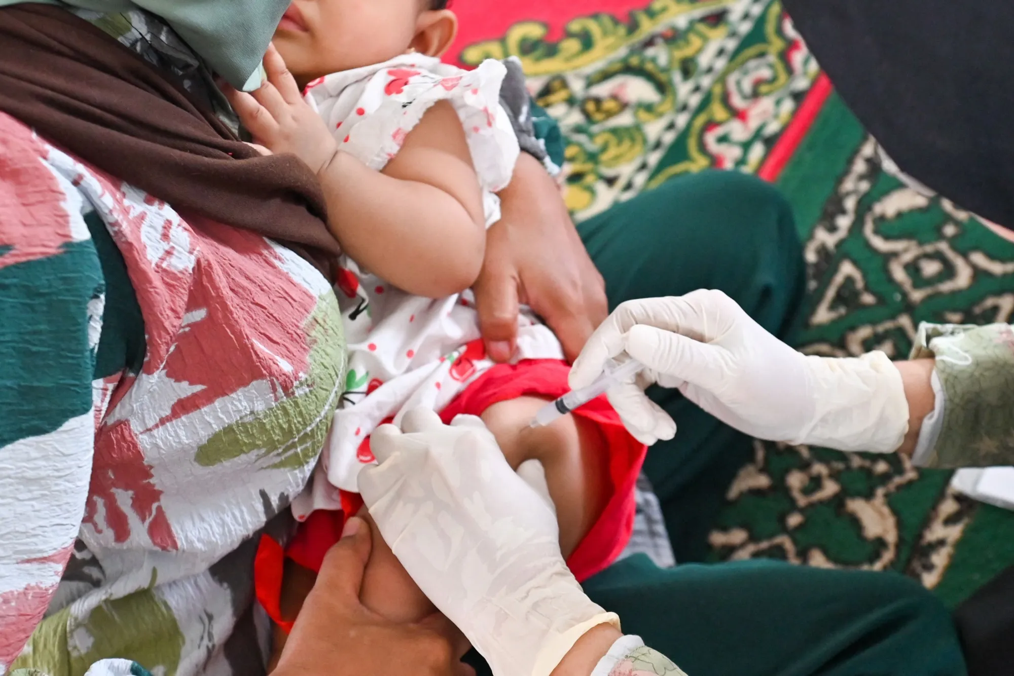 Millions of Children Unvaccinated Against Deadly Diseases - Bloomberg