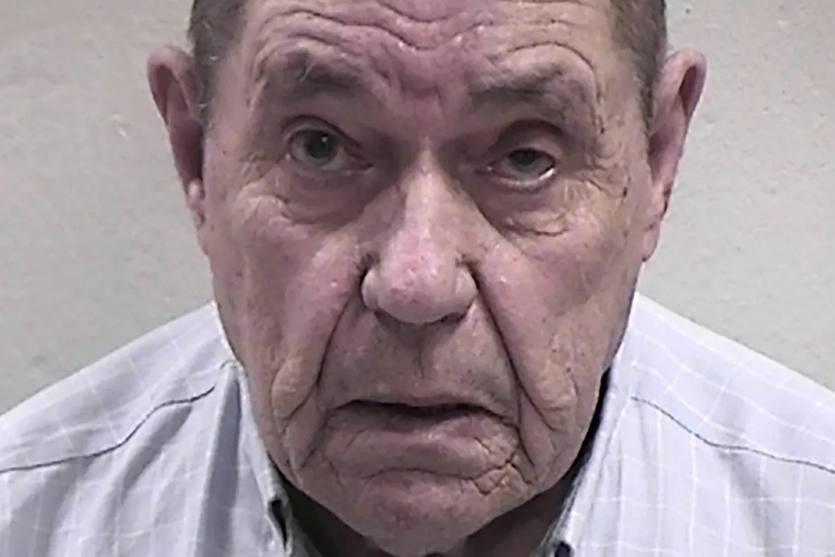 Homeowner who shot Black teen Ralph Yarl pleads not guilty - Bloomberg