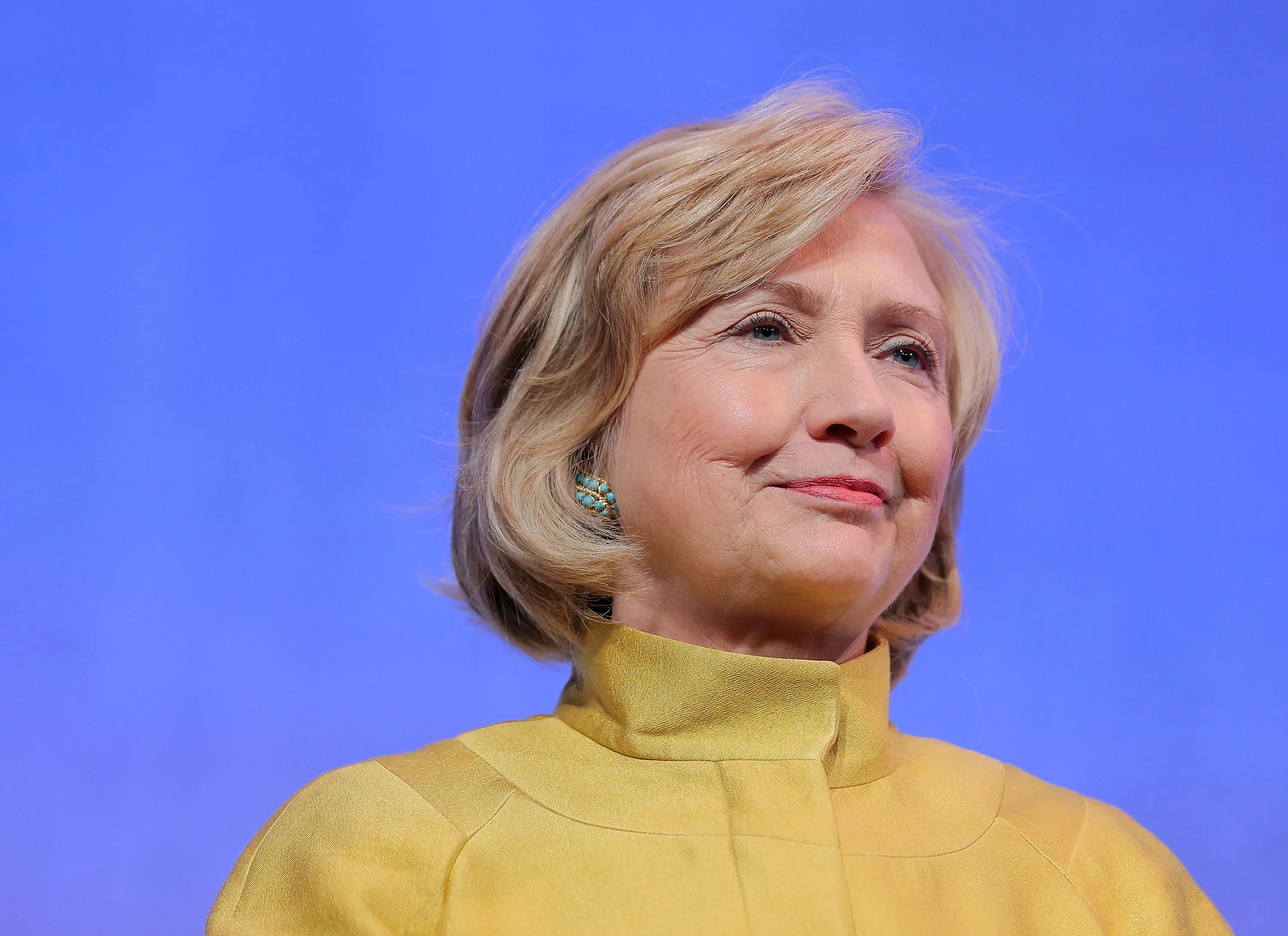 The Guide to Barely Criticizing Hillary Clinton - Bloomberg