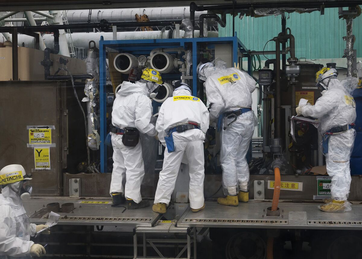 Fukushima: How to Clean Up Hundreds of Tons of Melted Nuclear Fuel ...