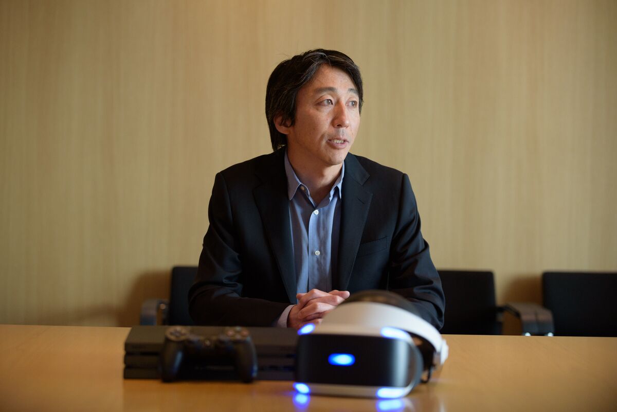 Sony's New PlayStation Chief Hints at Portable Gaming Revival - Bloomberg