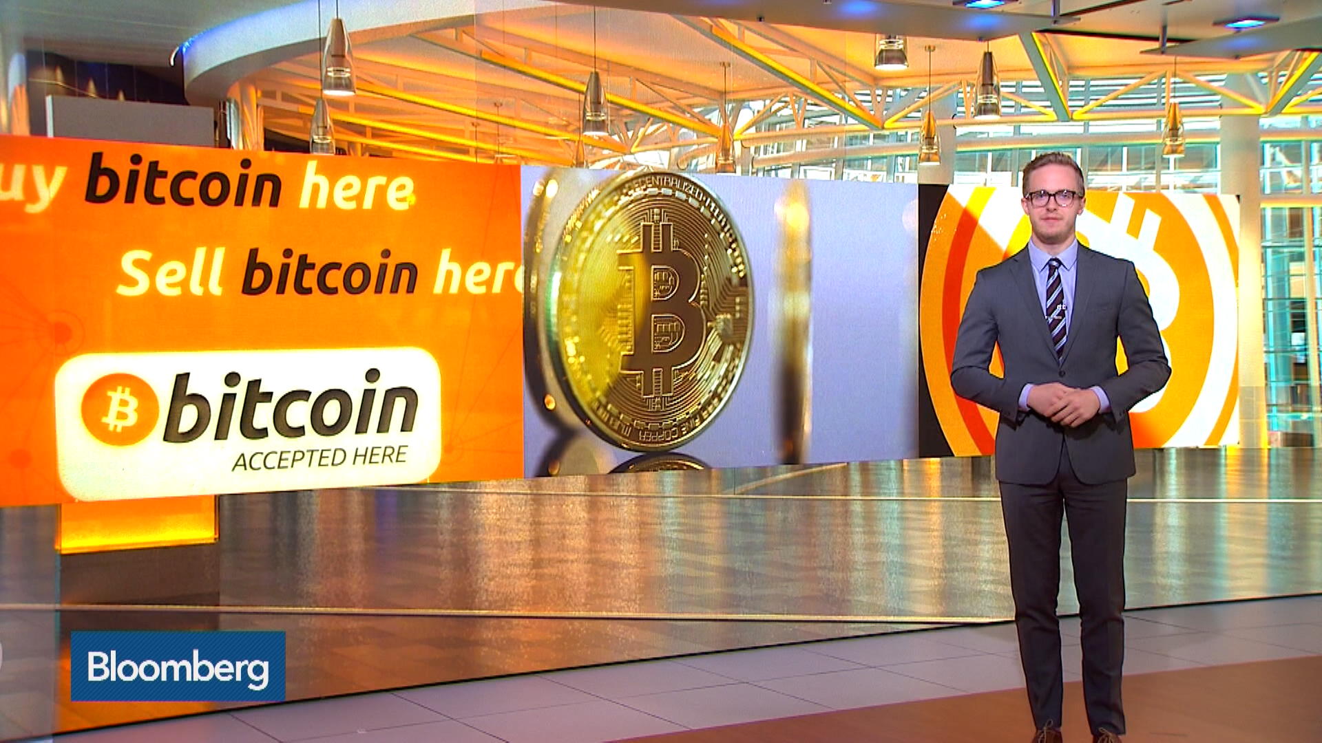 Watch What's the Difference Between Bitcoin and Blockchain? - Bloomberg