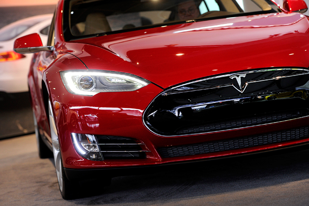 As Tesla Eyes Profit, Elon Musk Wants to Punch Himself in the Face ...