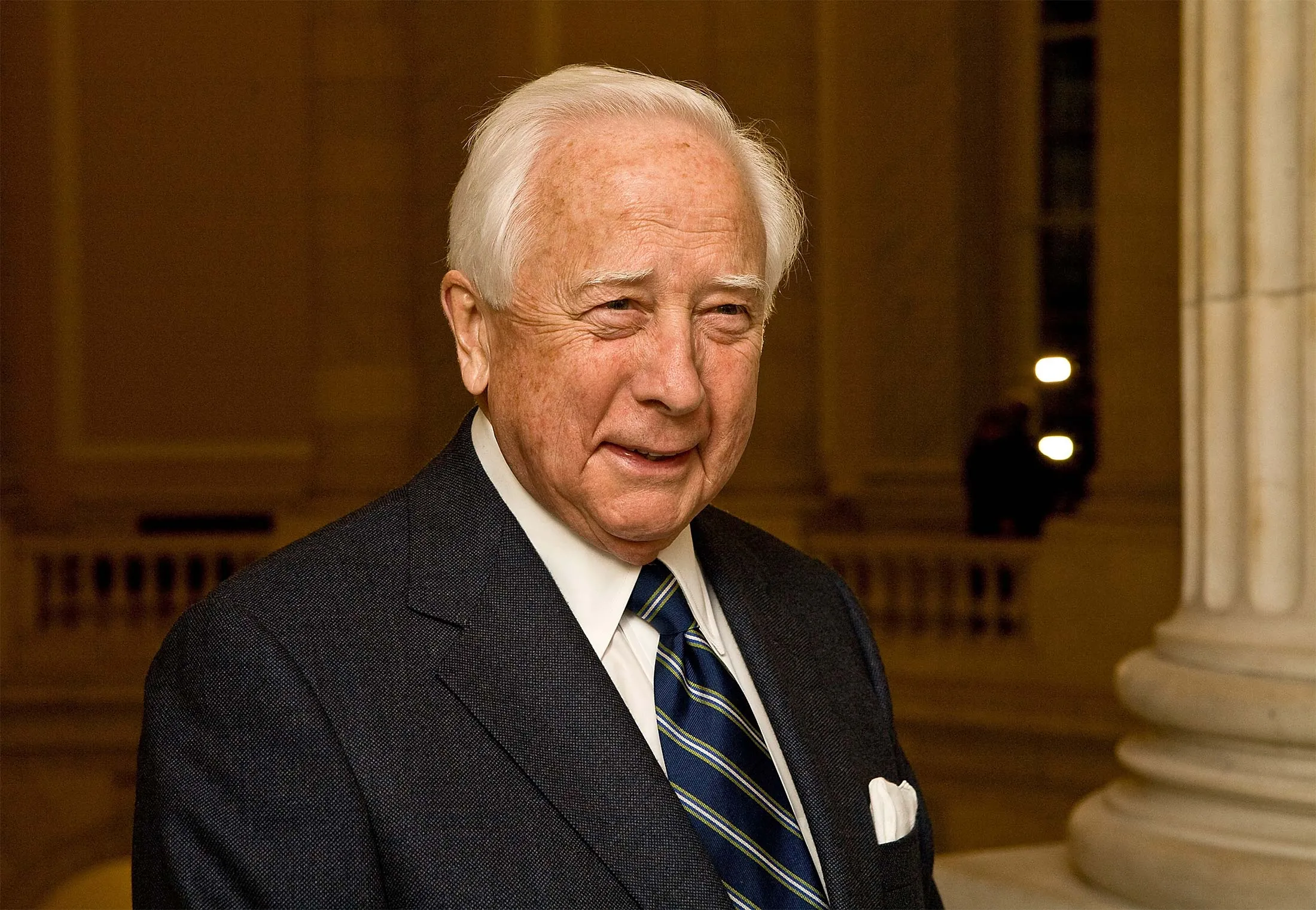 David McCullough, Pulitzer Prize-Winning Historian, Dies at 89 - Bloomberg
