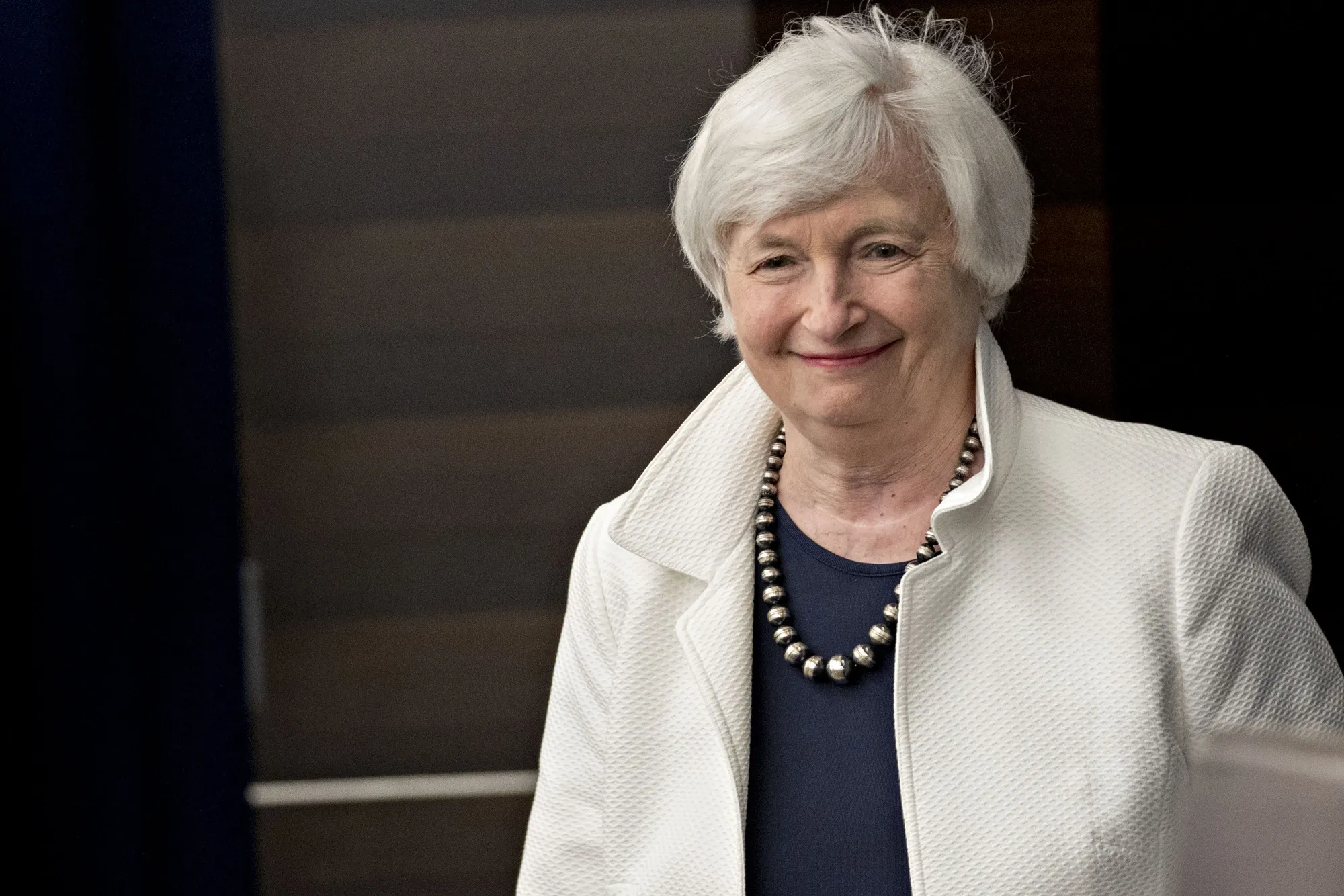 Janet Yellen, Fed's First Woman Chair, Gets Emotional Farewell - Bloomberg Janet Yellen, Fed's First Woman Chair, Gets Emotional Farewell - Bloomberg
