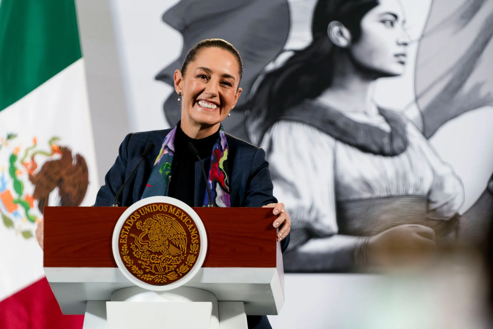 Apoyo a Sheinbaum cae; mexicanos condenan crimen y corrupción - Bloomberg