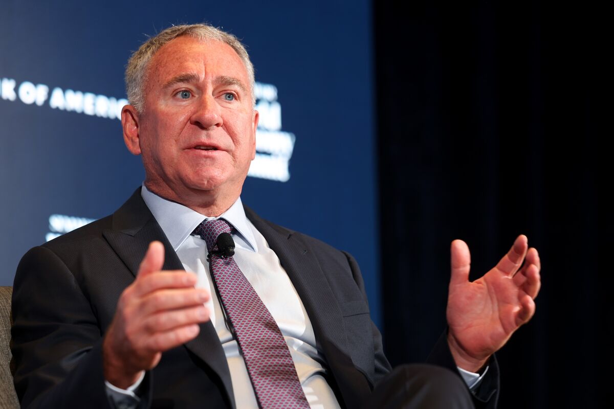 Ken Griffin Tells Milken Foreign Students Should Get US Visa With Degree - Bloomberg