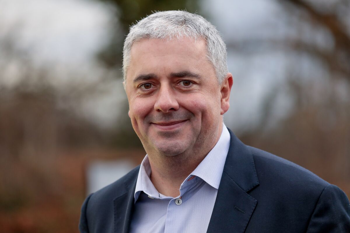 Gatwick Airport CEO to Exit Role After 15 Years at the Helm - Bloomberg
