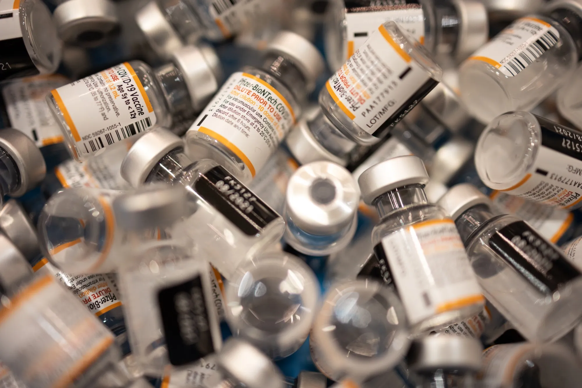 Pfizer (PFE) Raises Earnings Outlook Even as Covid-Era Supply Deals ...