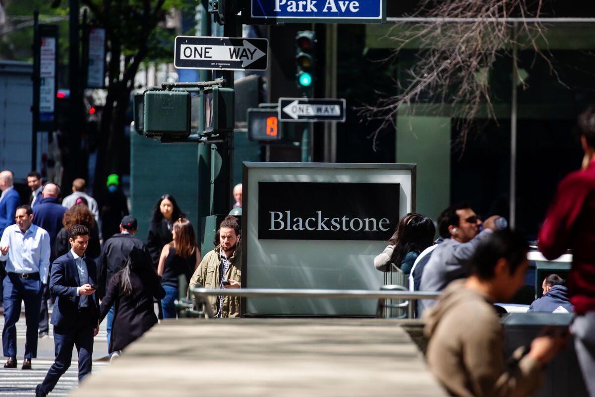 Blackstone (BX) Plans to Borrow $1 Billion, Backed By Its Own Assets ...