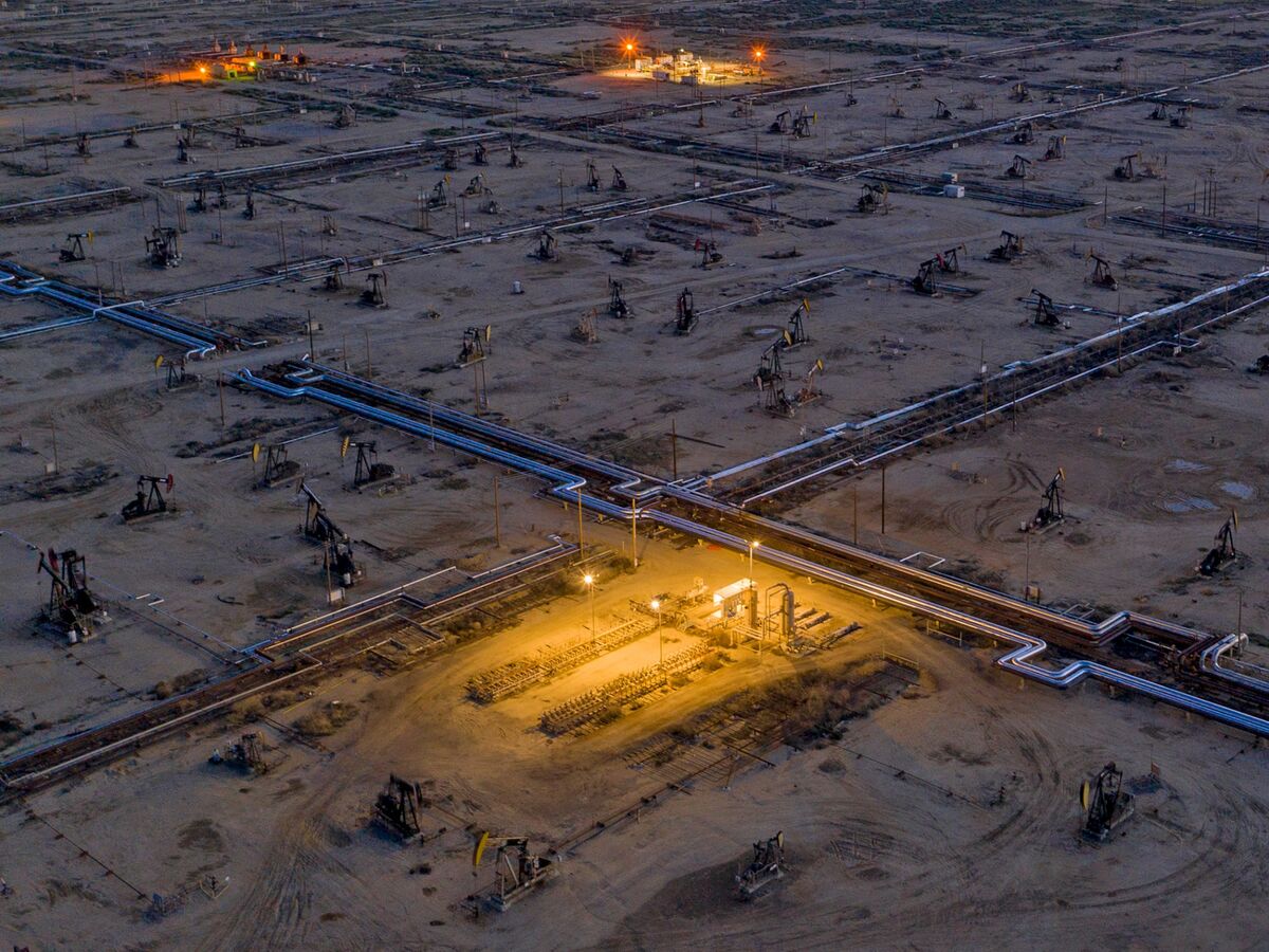 Global Gas Crisis Spilling Over Into Oil Markets, IEA Says - Bloomberg