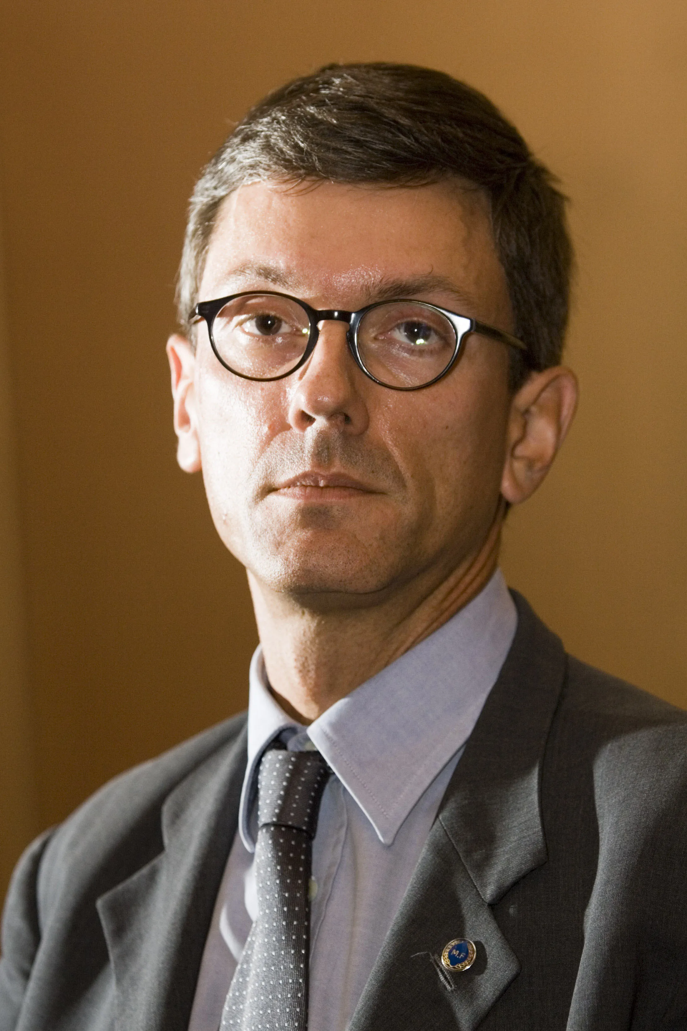 Contenção de gasto foi insuficiente para meta fiscal, diz Kawall ...