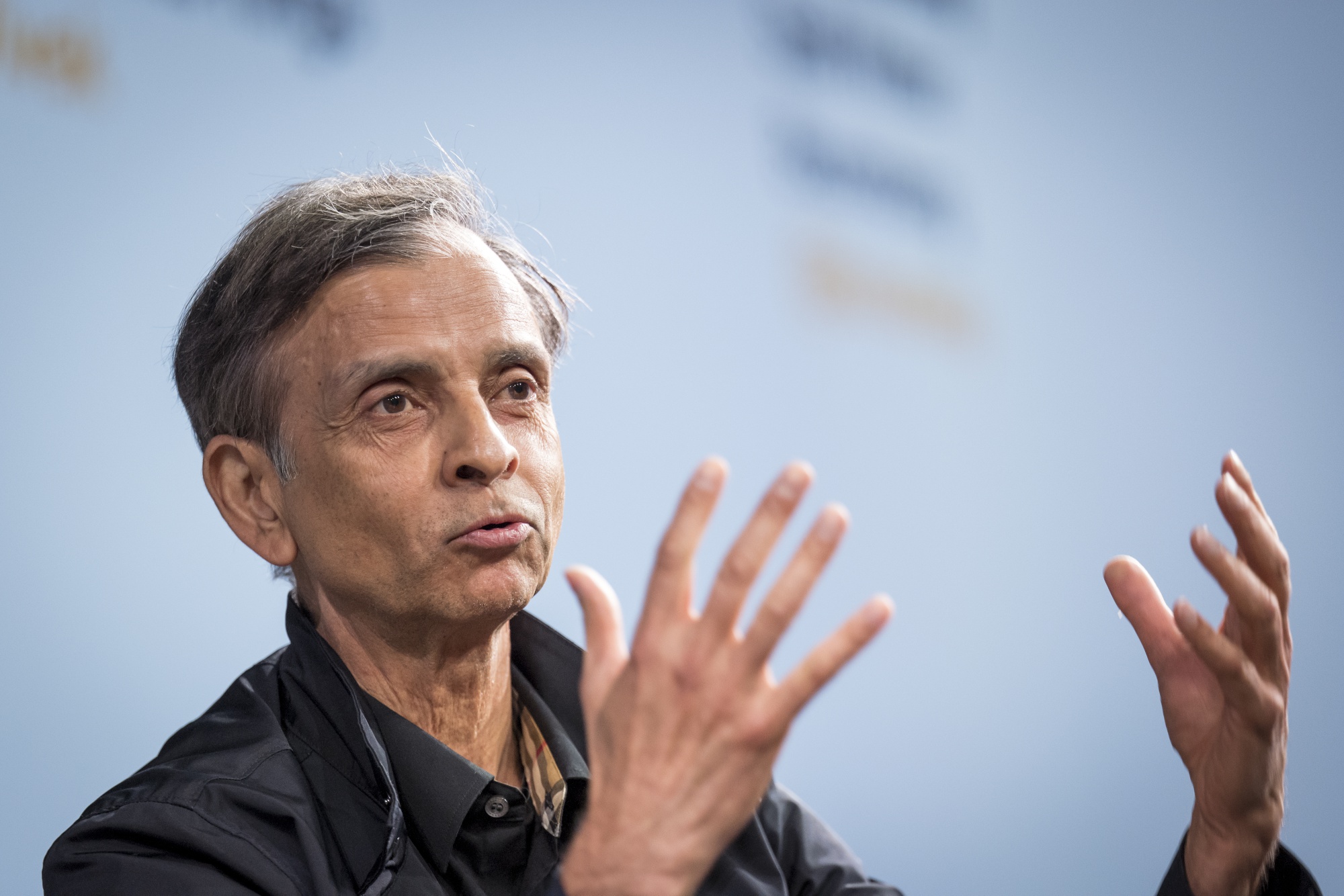 Ranadive’s Bow Capital, SK Networks Seek $1 Billion-Plus AI Deal ...