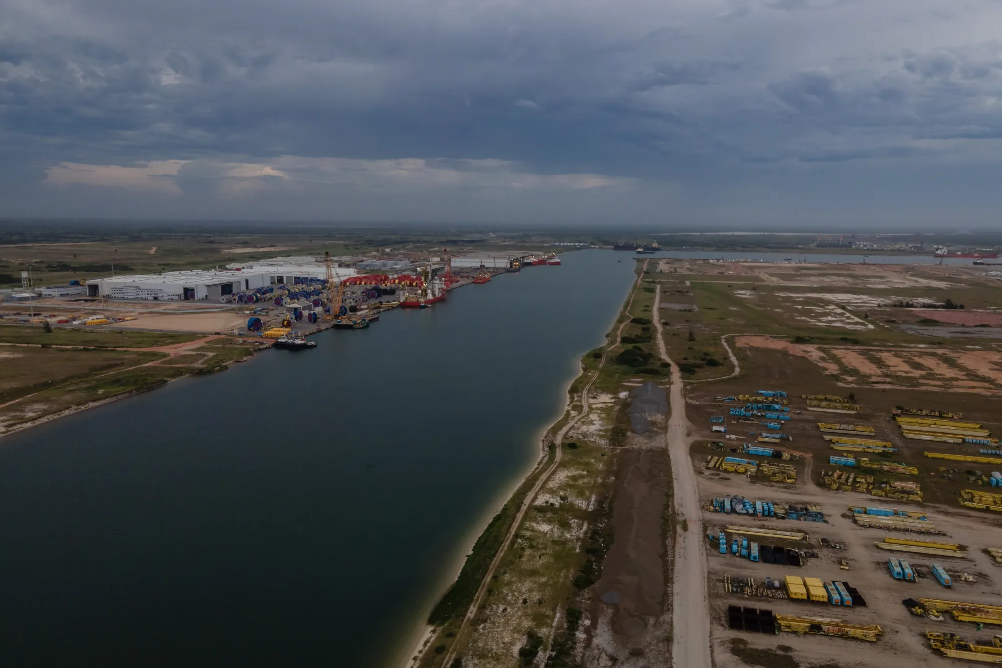 EIG Hunts for More Brazil Deals After Buying Oil Contractor - Bloomberg
