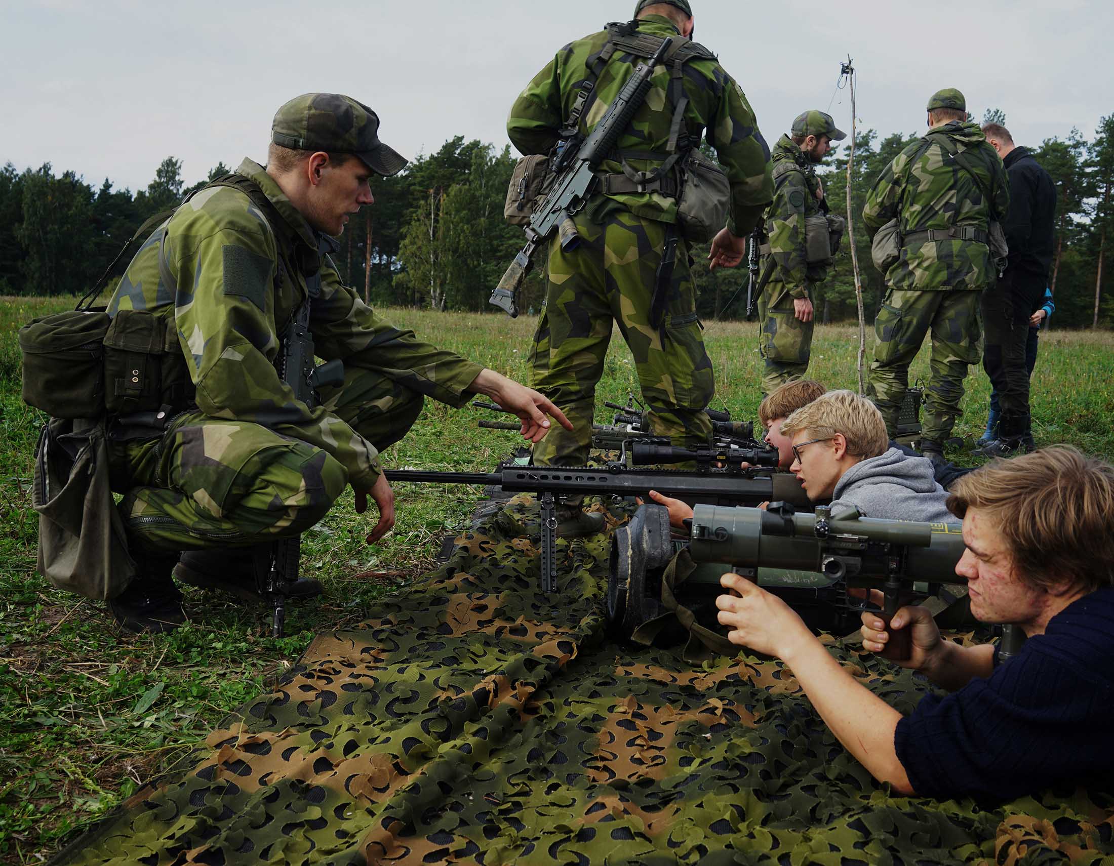 Sweden Eyes Russia While Holding Its Own War Games - Bloomberg