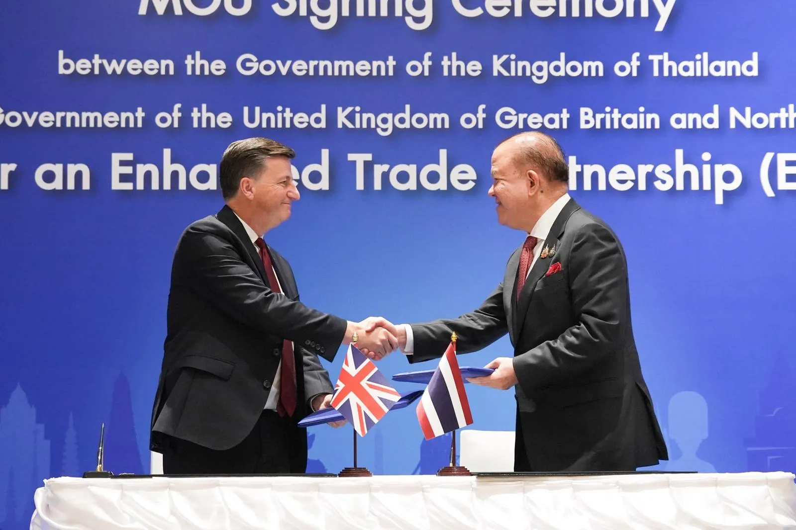 UK’s Labour Signs First Trade Pact to Deepen Ties with Thailand - Bloomberg