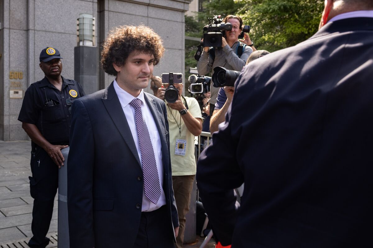 Sam Bankman-Fried Sentencing: FTX Co-Founder SBF Faces Decades in Jail ...
