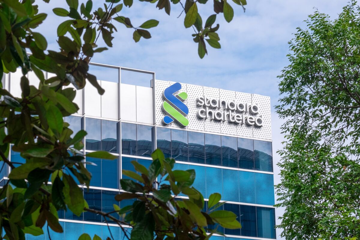 StanChart Expands Share Buyback as Profit Beats Estimate - Bloomberg