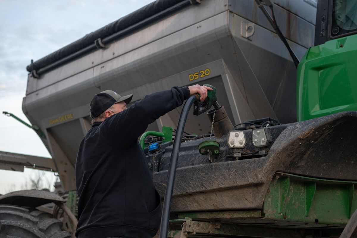 Biggest Diesel Shock Since 2022 Deals Another Blow to US Farmers ...