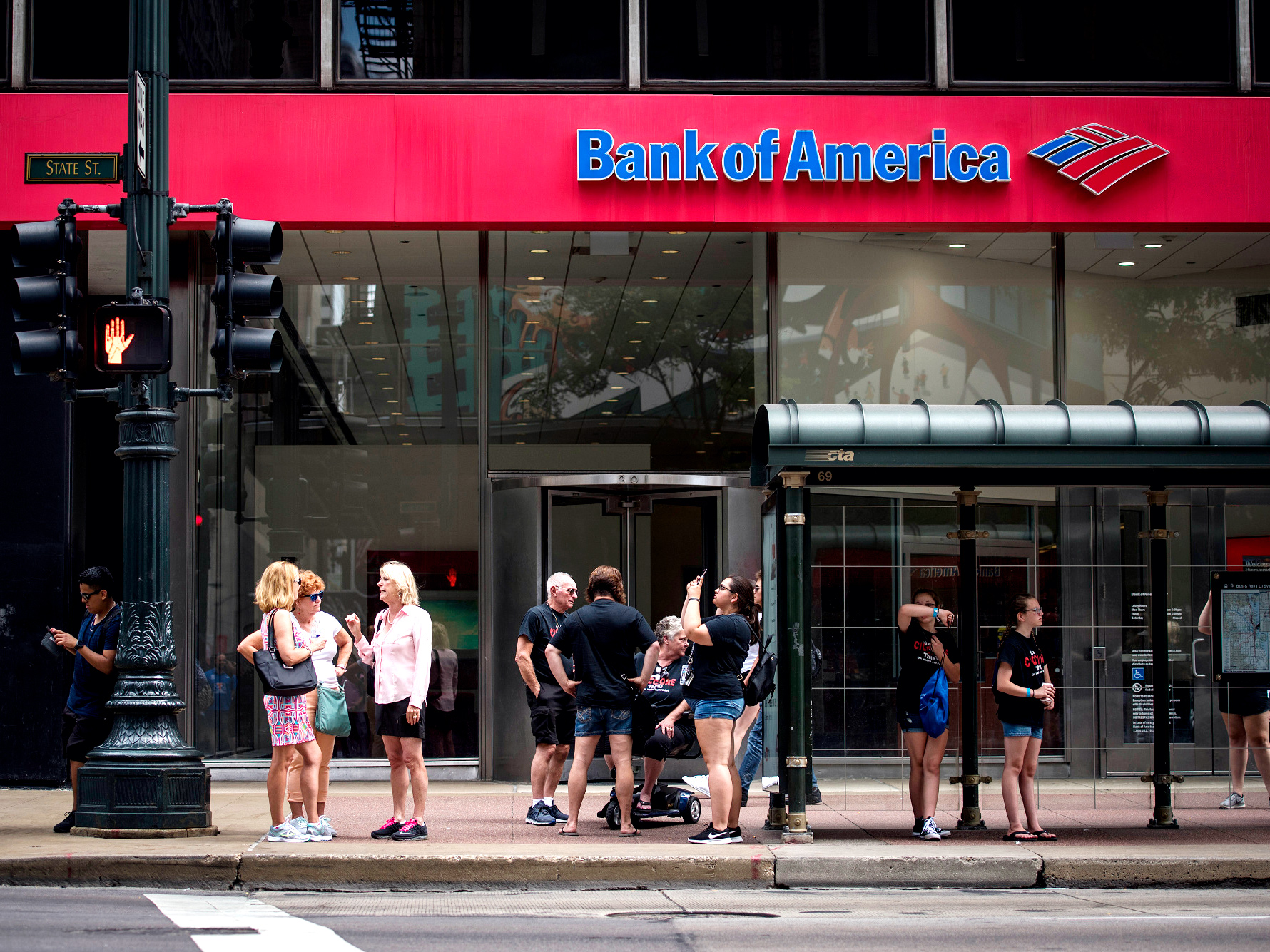 BofA、4－6月純金利収入が22％増－金利上昇や融資の伸びが寄与 - Bloomberg