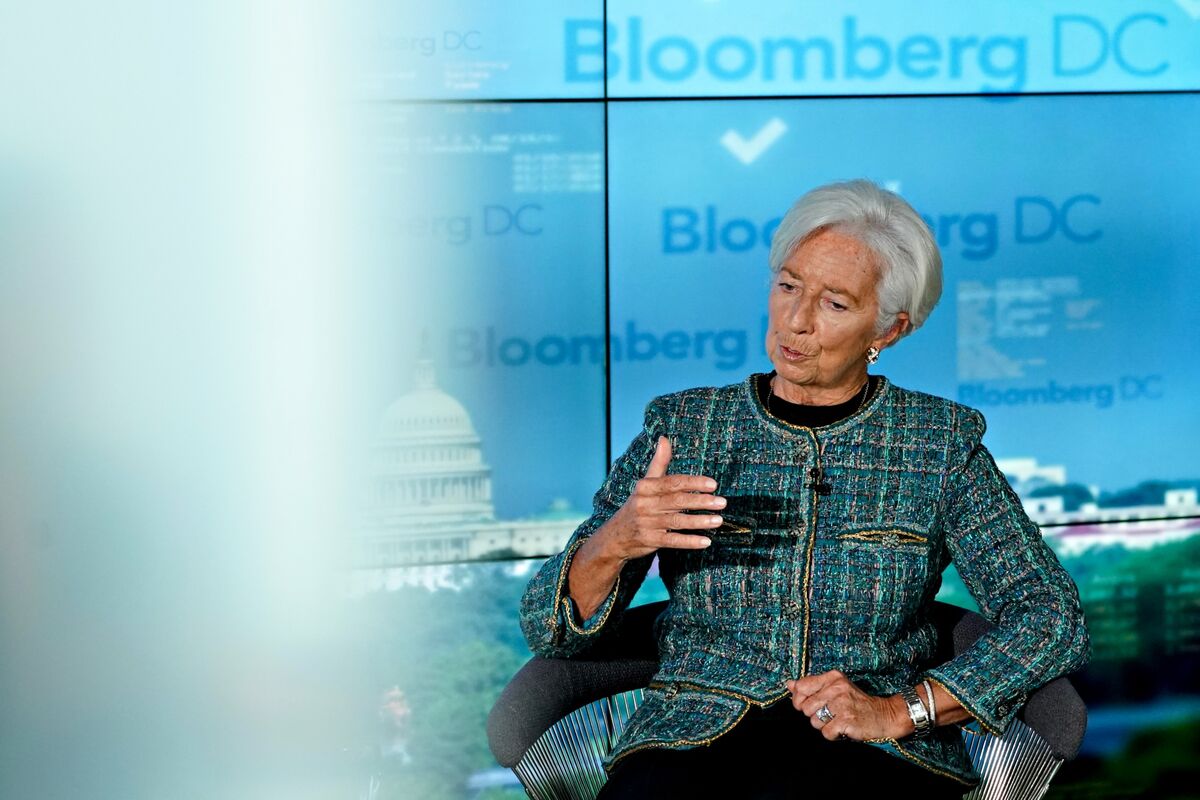 Lagarde Says Trump Should Visit ECB to See How Hard Fed Chair Powell’s Job Is - Bloomberg