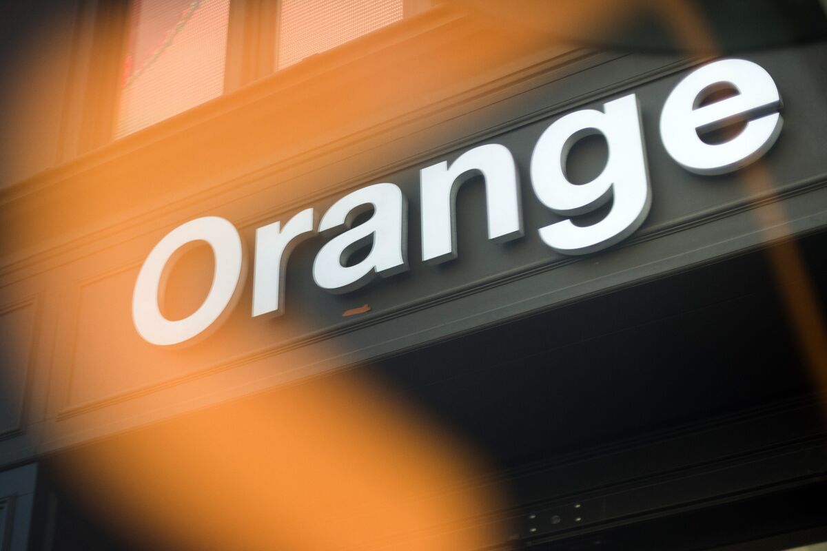 Hackers Accessed 850,000 Orange Belgium Customer Accounts - Bloomberg