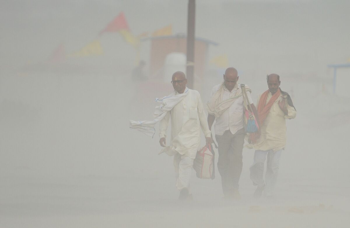 Dust Storms Worsen India's Air as Part of Deadly ‘New Normal’ - Bloomberg