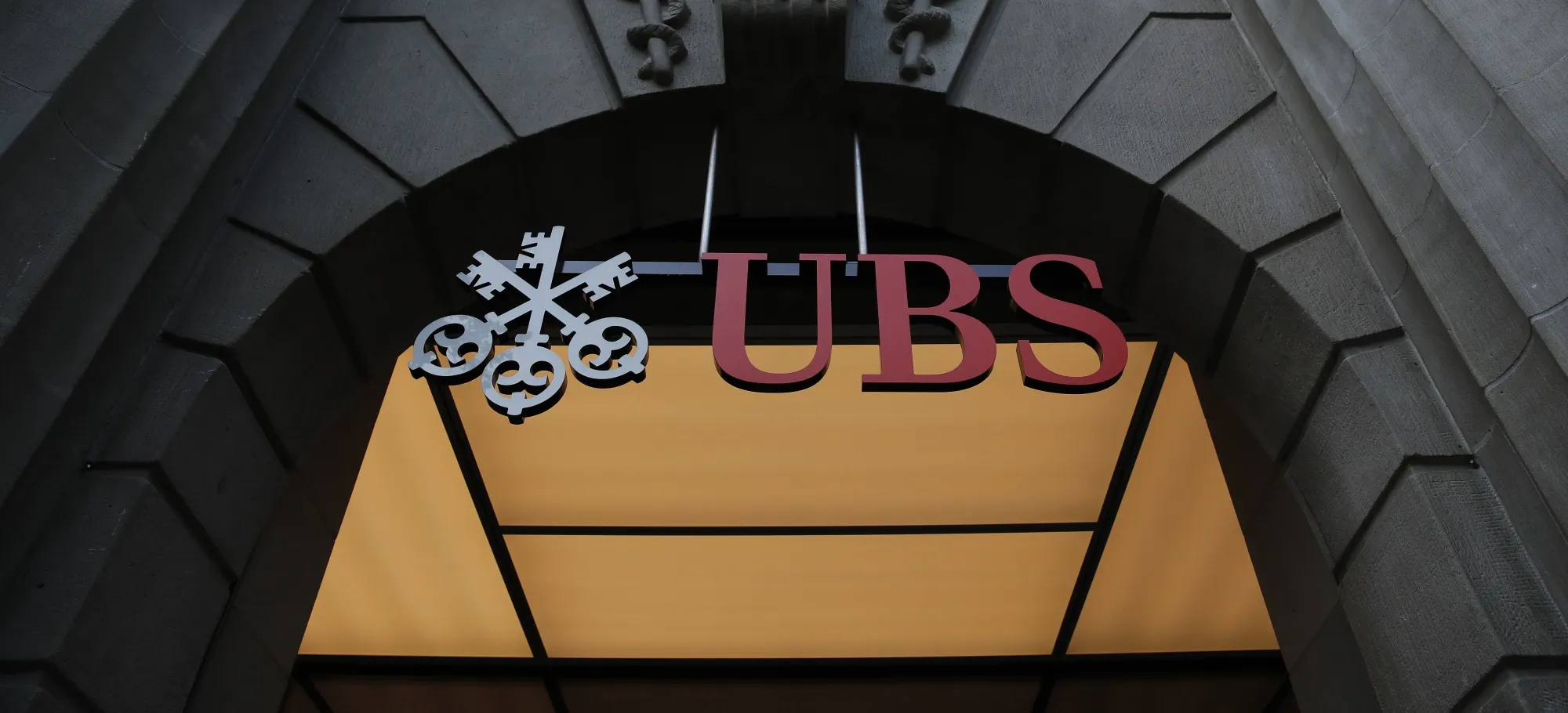 UBS Sees 11-Fold Surge in Net New Money From Latin America - Bloomberg