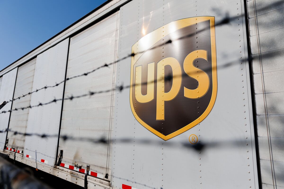 UPS Profit Matches Analyst Estimates Amid Package Volume Decline ... UPS Profit Matches Analyst Estimates Amid Package Volume Decline ...
