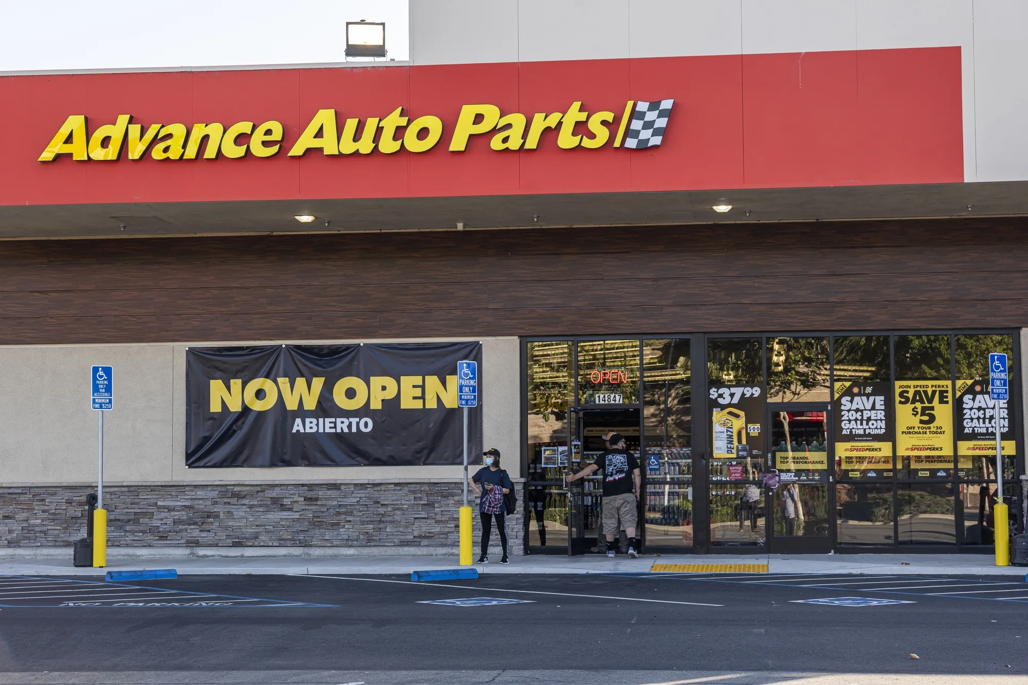 Advance Auto Parts (AAP) Pushed by Activist Legion Partners on WorldPac ...