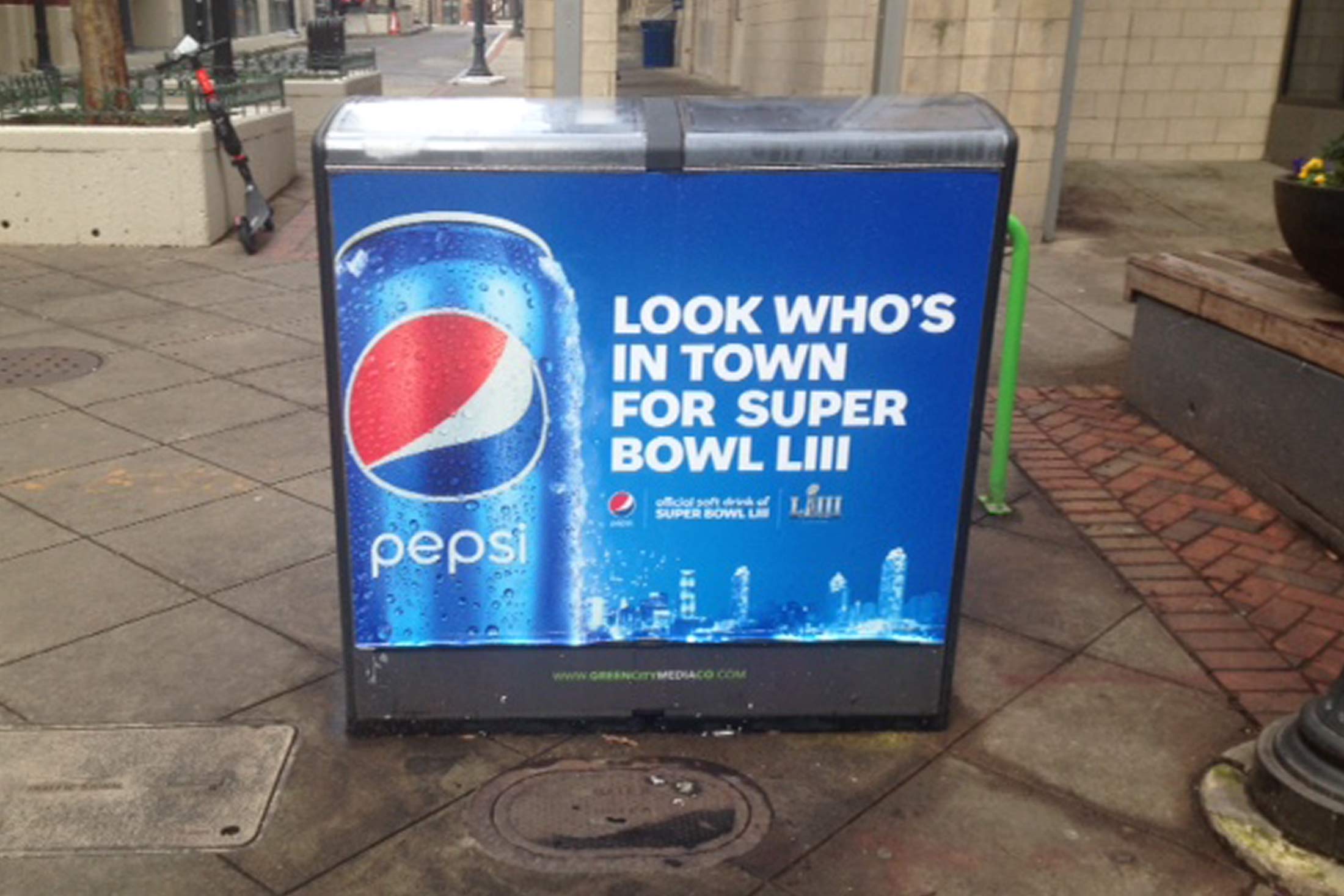Pepsi (PEP) Invades Coke Country (KO) for Atlanta Super Bowl - Bloomberg