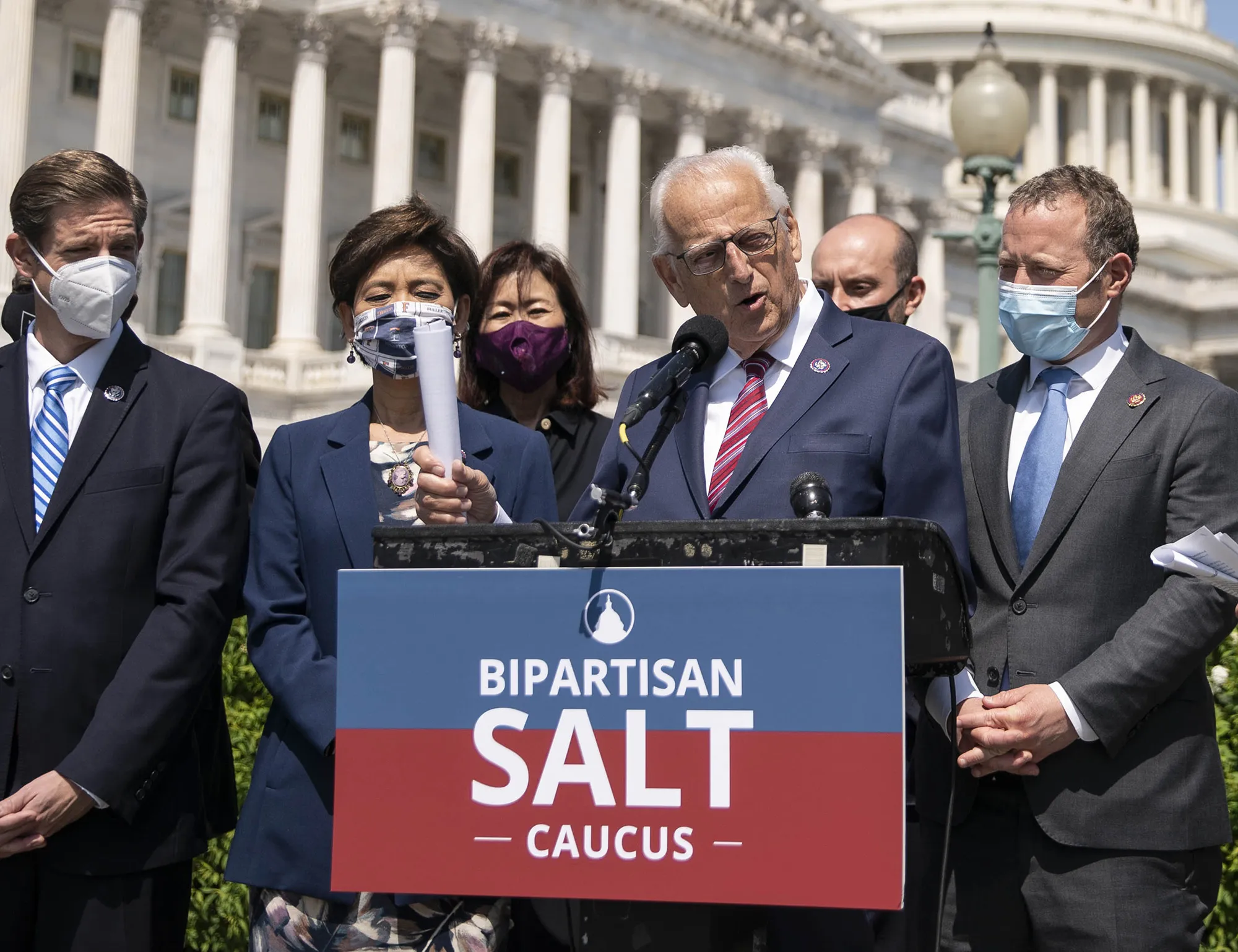 How the SALT Debate Could Change American Politics - Bloomberg