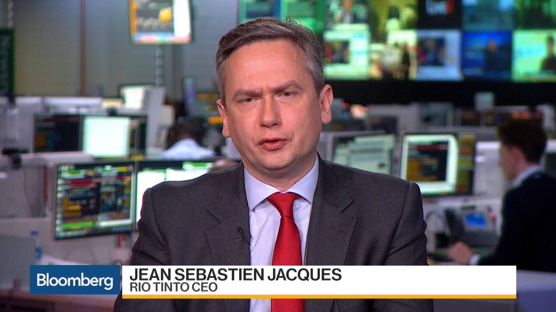 Rio Tinto CEO Says M&A Threshold Is High - Bloomberg