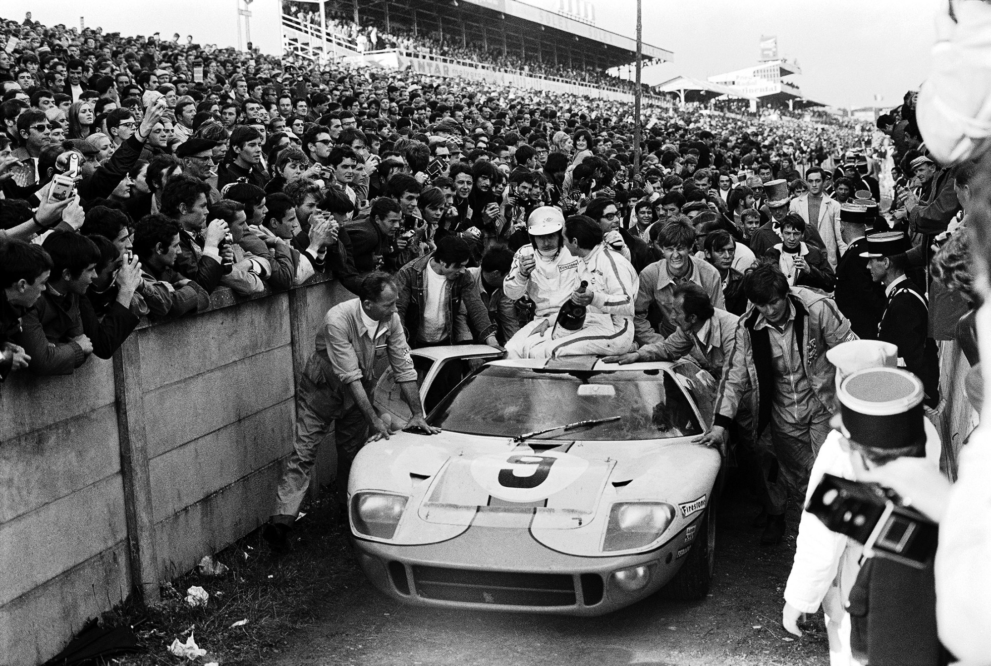 50 Years of Ford at the 24 Hours of Le Mans - Bloomberg
