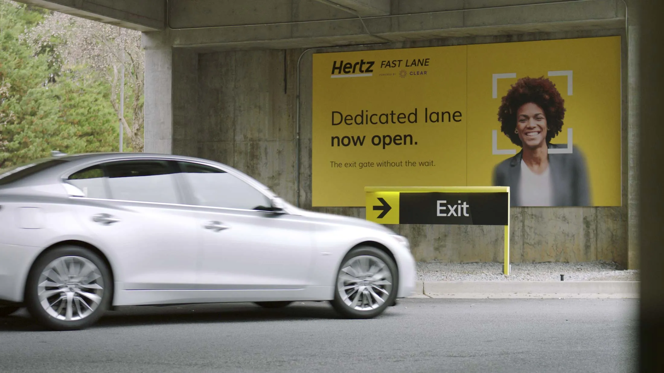 Hertz and Clear Promise to Eliminate Car Rental Counter Hell - Bloomberg