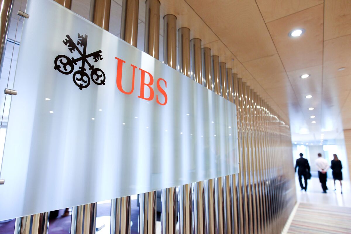 UBS Plans Miami Hub to Target Latin American Advisers - Bloomberg