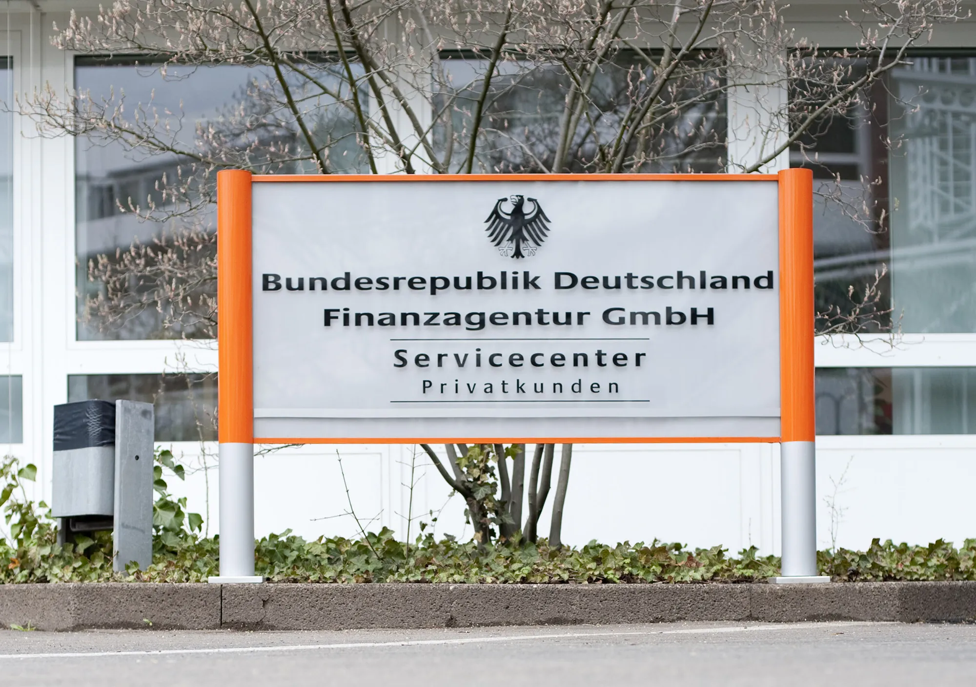 Germany Taps BHW Banker as Finance Agency Co-Head - Bloomberg