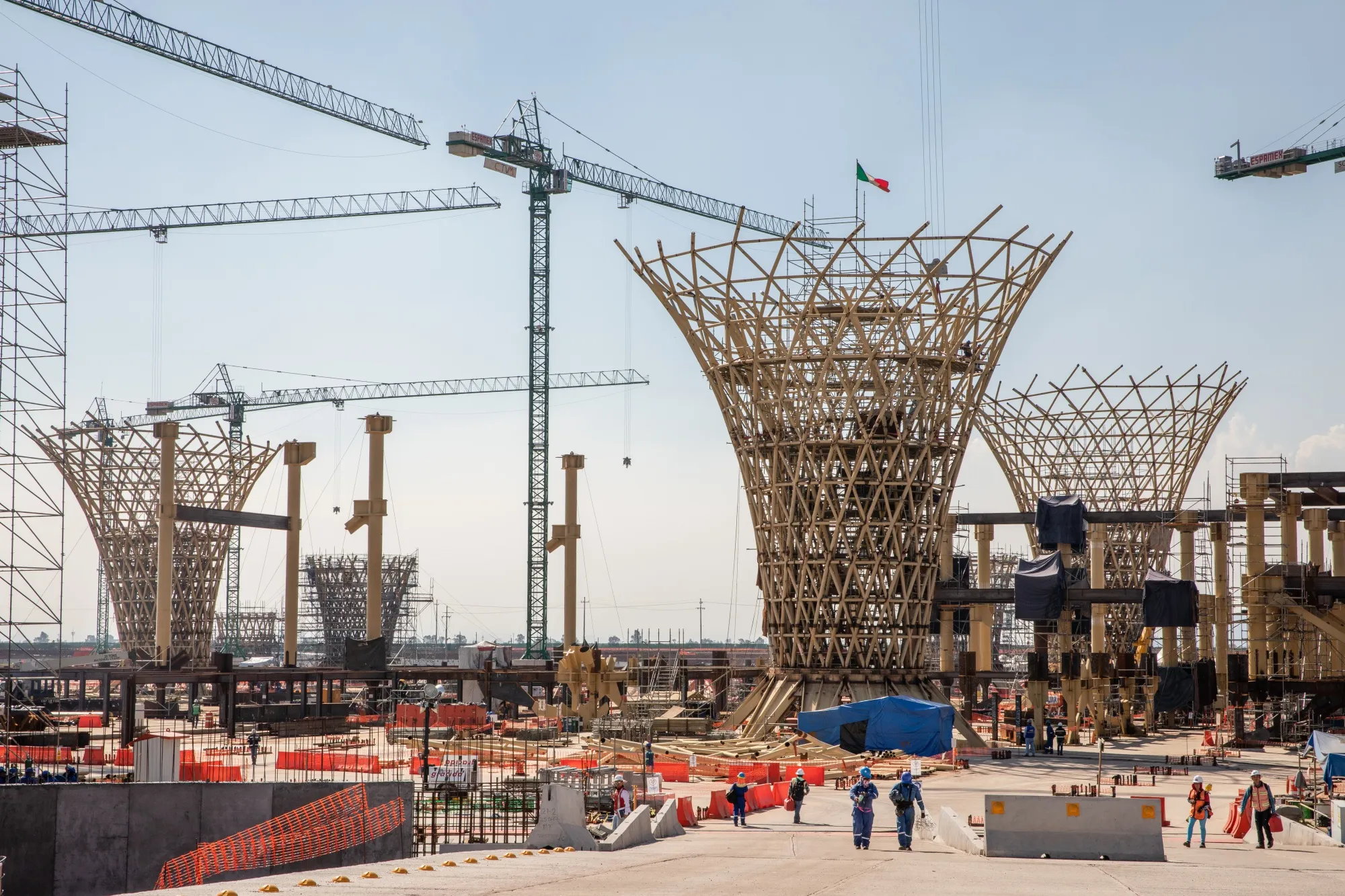Mexico Buys Back $482 Million of Bonds for Never-Built Airport - Bloomberg