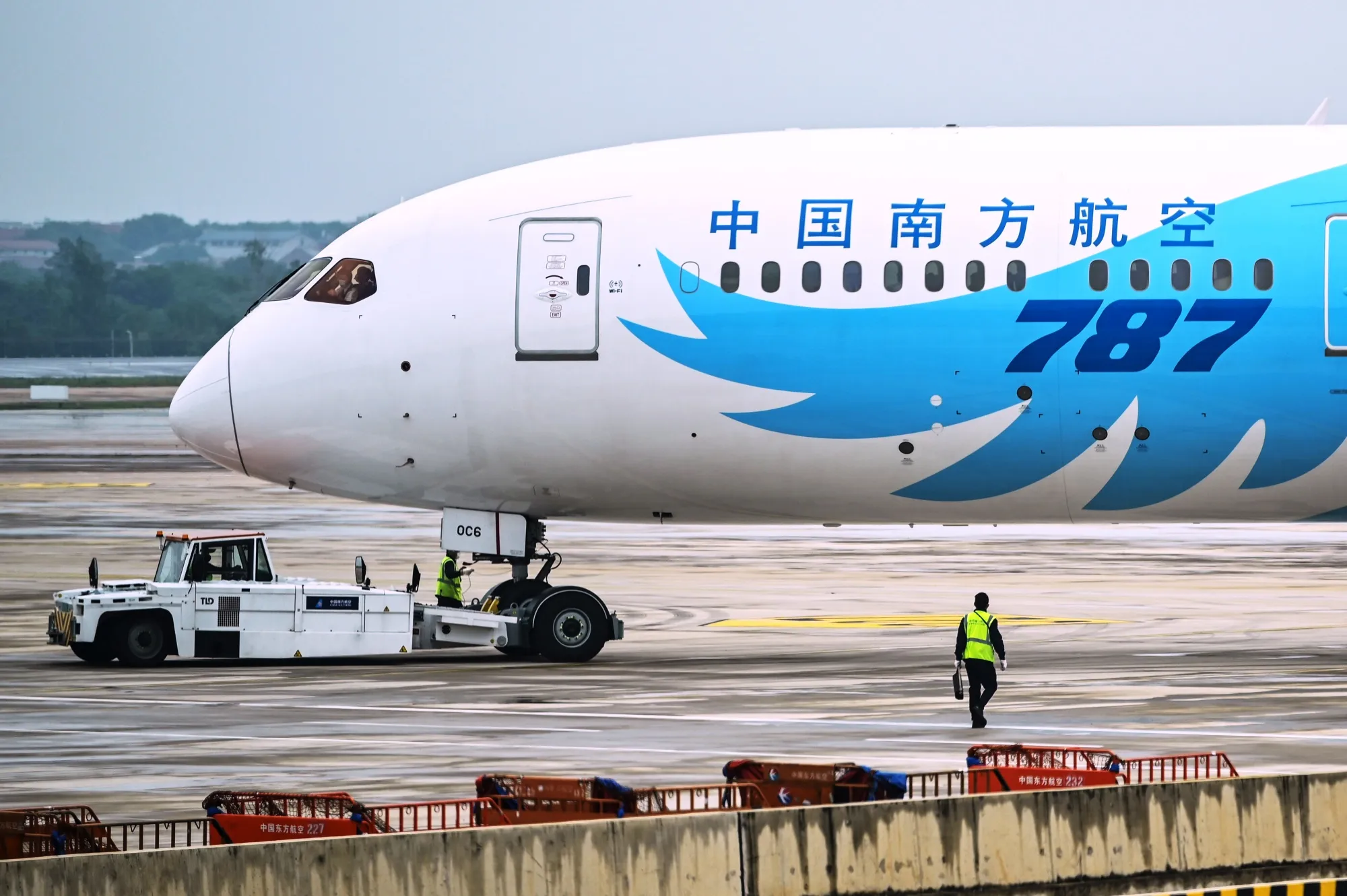 Boeing Secures First Dreamliner Delivery to China Since 2019 - Bloomberg