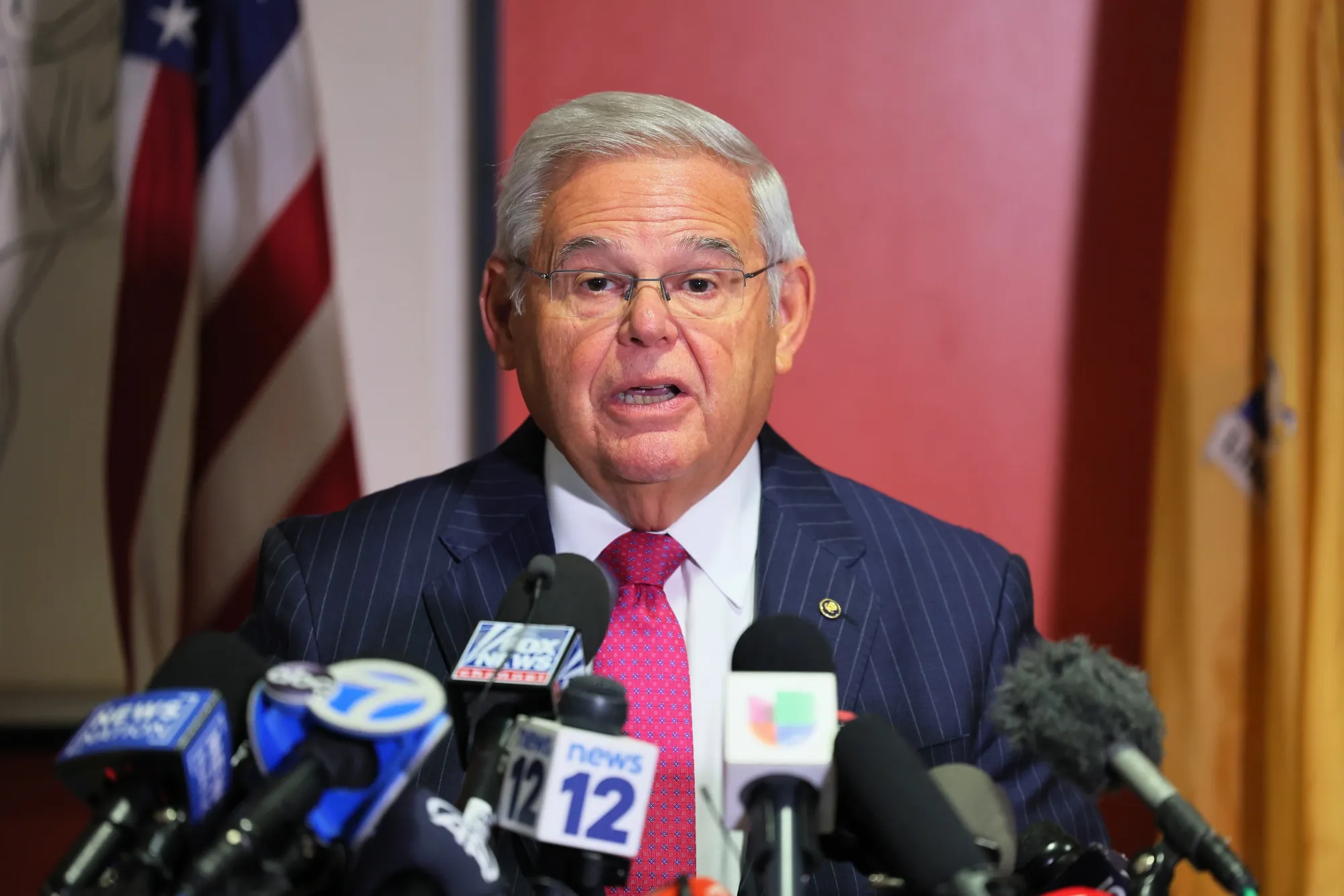 US Senator Bob Menendez Indicted Again in US Bribery Case - Bloomberg