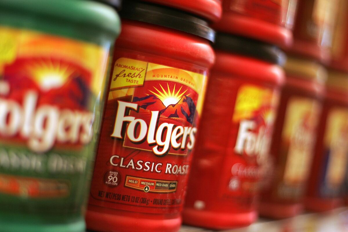 Owner of Folgers, Cafe Bustelo to Lower Prices After Coffee Deflation ...