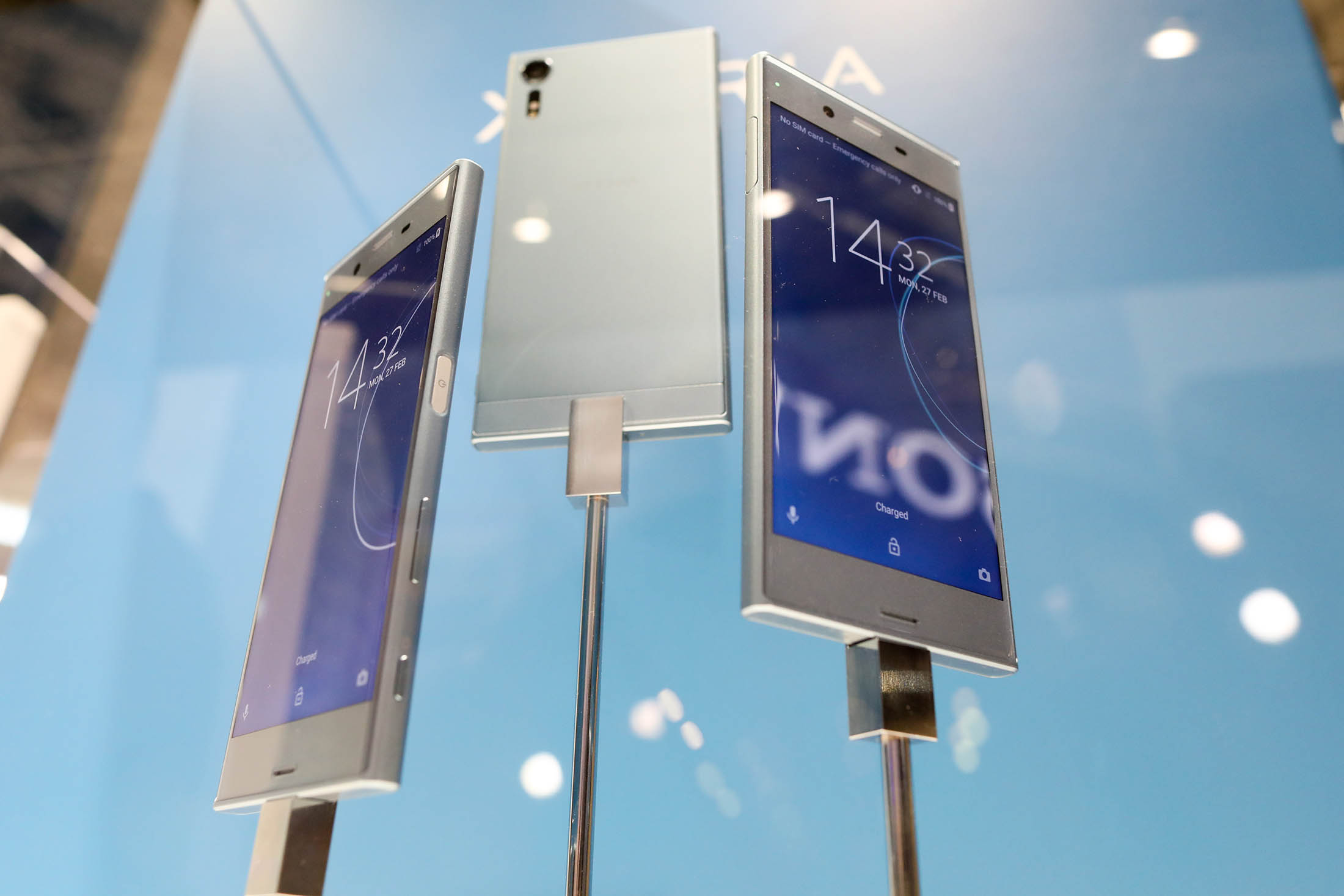 Rolls-Royce, Momo, Sony and Other Hedge Fund Picks at Sohn HK - Bloomberg