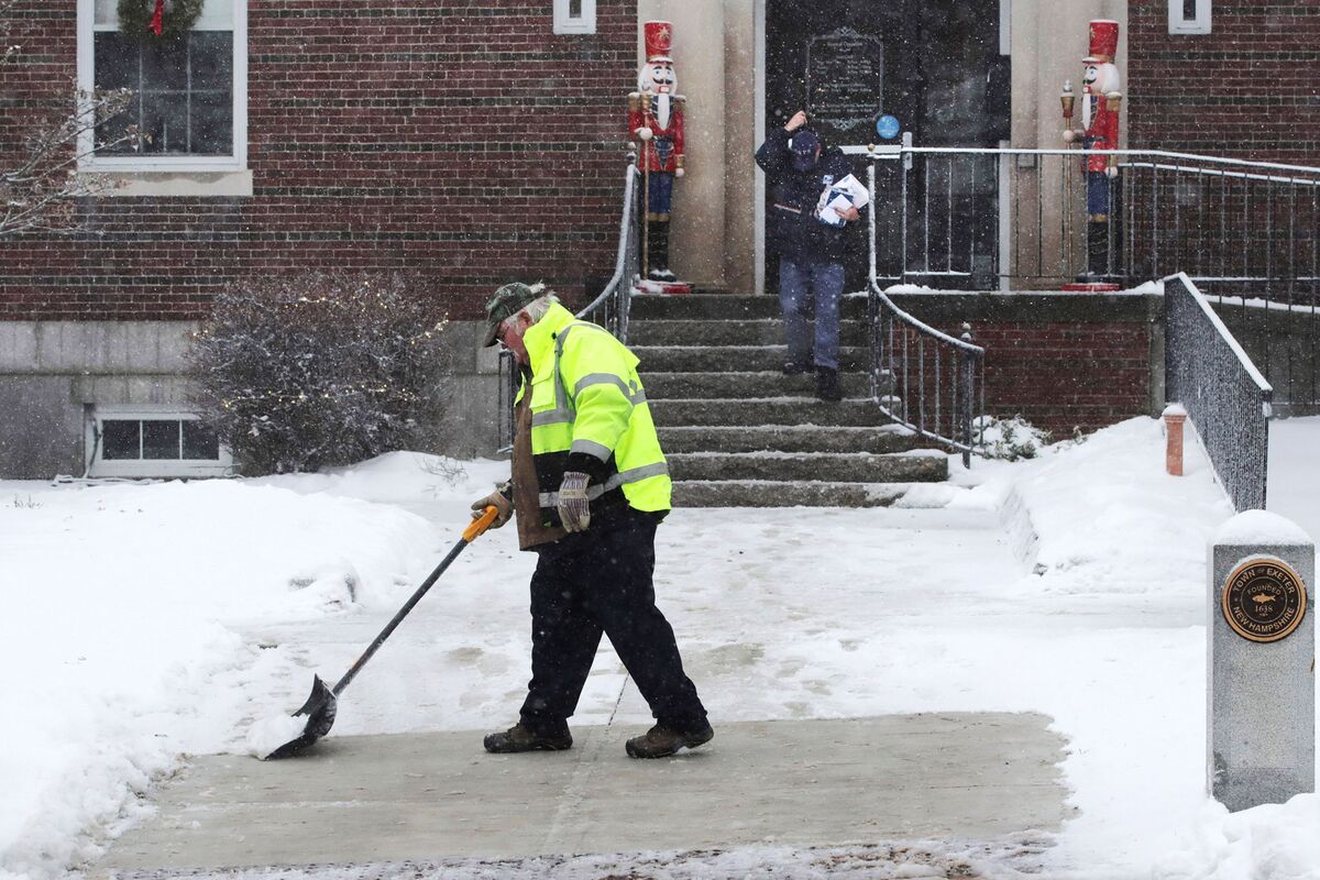 Winter Storm Warning: Chicago Gets a Break From Winter For Now - Bloomberg